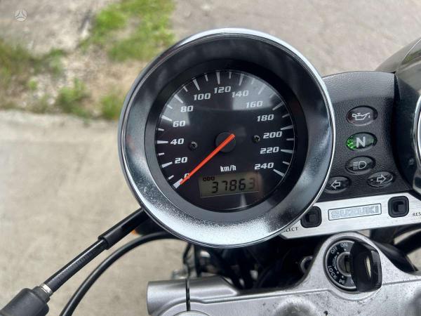 Black Suzuki GSF 2001 in Birstonas, with an engine capacity of 0.60 L and mileage of 38 thousand km for 1750 €, photo 7 on AUTOMOTO.COM.LV
