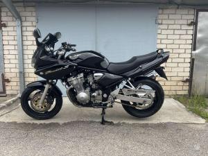 Melns Suzuki GSF 2002 Birštonas, ar dzinēja tilpumu 0.60 L un nobraukumu 36 tūkst. km par 1750 €, foto 5 vietnē AUTOMOTO.COM.LV