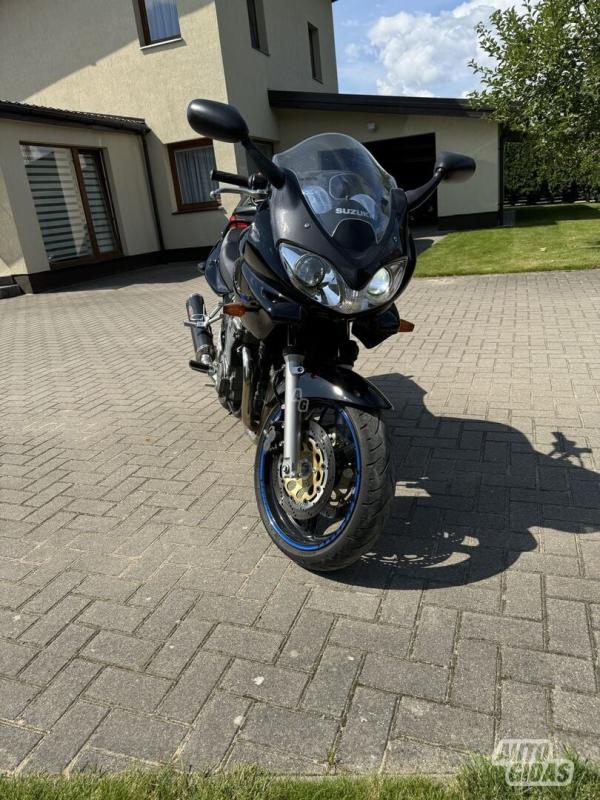 Melns Suzuki GSF 2005 Mažeikiai, ar dzinēja tilpumu 0.60 L un nobraukumu 40 tūkst. km par 1900 €, foto 3 vietnē AUTOMOTO.COM.LV