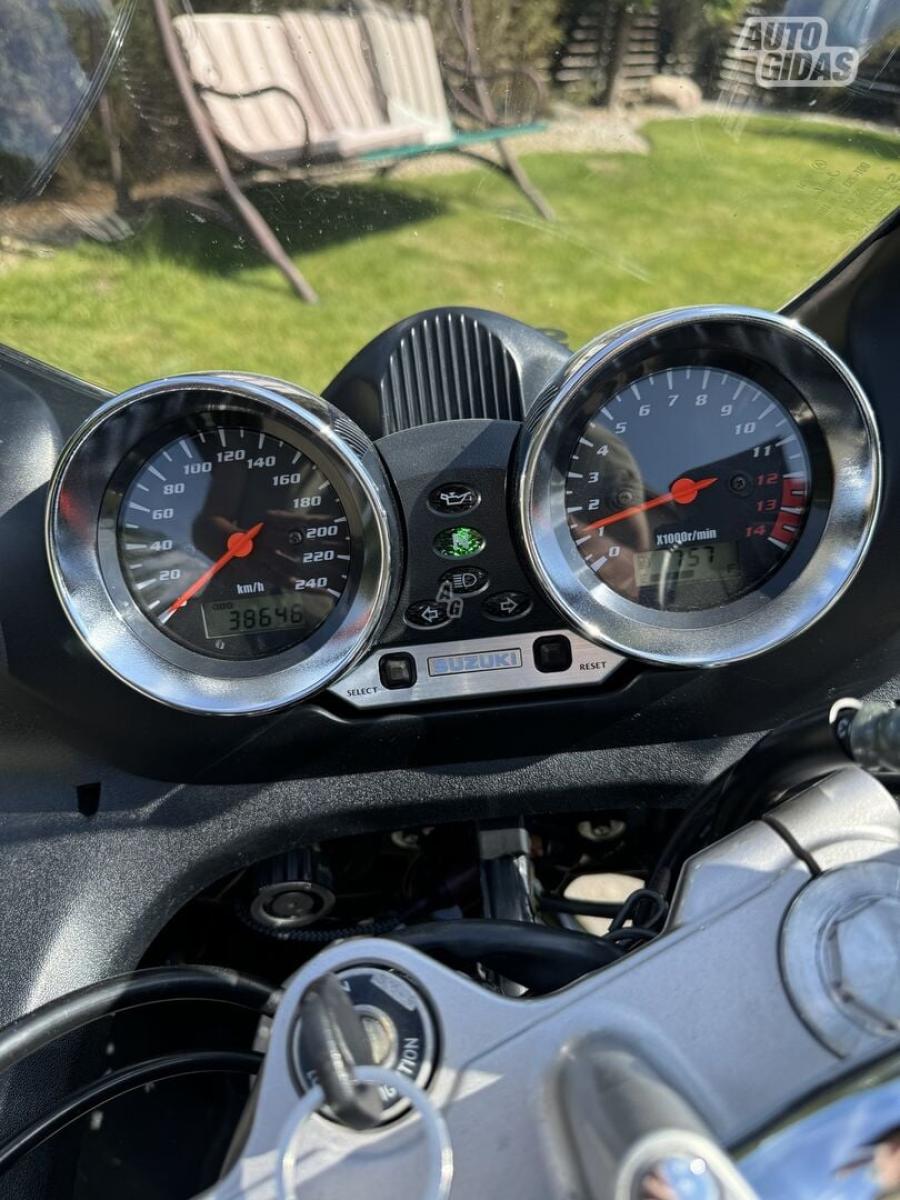 Melns Suzuki GSF 2005 Mažeikiai, ar dzinēja tilpumu 0.60 L un nobraukumu 40 tūkst. km par 1900 €, foto 6 vietnē AUTOMOTO.COM.LV