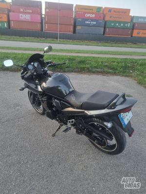 Black Suzuki GSF 2005 in Klaipeda, with an engine capacity of 0.65 L and mileage of 58 thousand km for 2000 €, photo 5 on AUTOMOTO.COM.LV