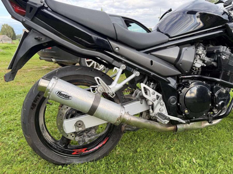 Black Suzuki GSF 2005 in Rokiskis, with an engine capacity of 0.65 L and mileage of 43 thousand km for 2300 €, photo 13 on AUTOMOTO.COM.LV
