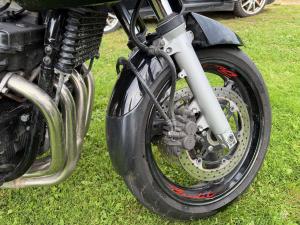 Black Suzuki GSF 2005 in Rokiskis, with an engine capacity of 0.65 L and mileage of 43 thousand km for 2300 €, photo 15 on AUTOMOTO.COM.LV