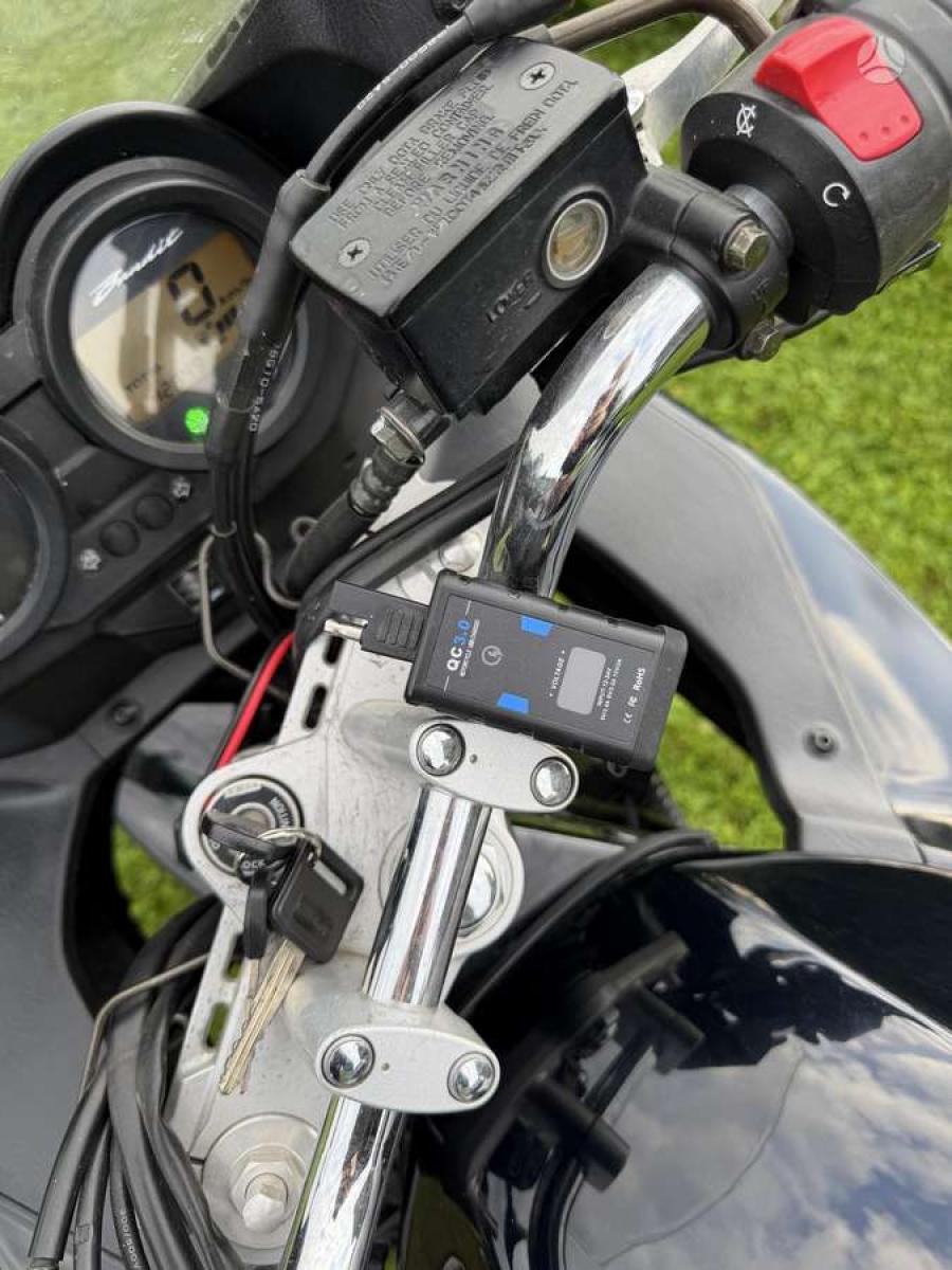 Black Suzuki GSF 2005 in Rokiskis, with an engine capacity of 0.65 L and mileage of 43 thousand km for 2300 €, photo 18 on AUTOMOTO.COM.LV