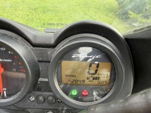 Black Suzuki GSF 2005 in Rokiskis, with an engine capacity of 0.65 L and mileage of 43 thousand km for 2300 €, photo 19 on AUTOMOTO.COM.LV