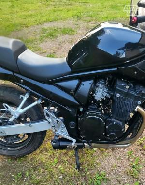 Melns Suzuki GSF 2006 Utena, ar dzinēja tilpumu 0.66 L un nobraukumu 67 tūkst. km par 2450 €, foto 7 vietnē AUTOMOTO.COM.LV