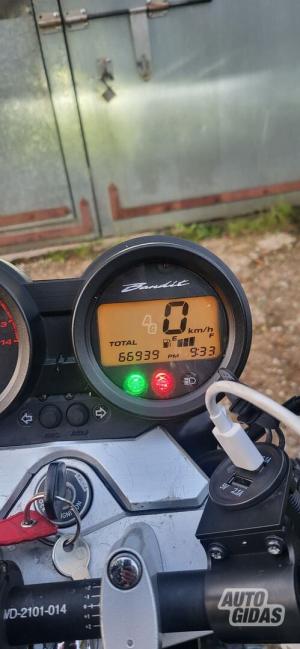 Melns Suzuki GSF 2006 Utena, ar dzinēja tilpumu 0.66 L un nobraukumu 67 tūkst. km par 2450 €, foto 10 vietnē AUTOMOTO.COM.LV