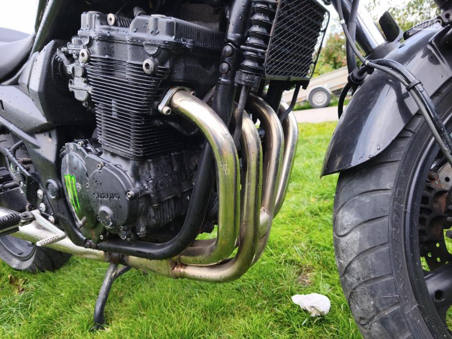 Melns Suzuki GSF 2006 Radviliškis, ar dzinēja tilpumu 0.65 L un nobraukumu 13 tūkst. km par 1350 €, foto 14 vietnē AUTOMOTO.COM.LV