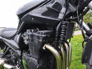 Melns Suzuki GSF 2006 Radviliškis, ar dzinēja tilpumu 0.65 L un nobraukumu 13 tūkst. km par 1350 €, foto 15 vietnē AUTOMOTO.COM.LV