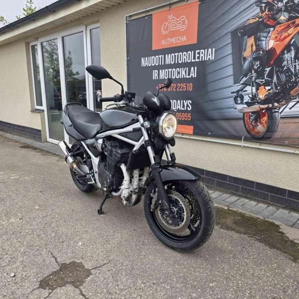 Black Suzuki GSF 2006 in Panevezys, with an engine capacity of 1.20 L and mileage of 58 thousand km for 2250 €, photo 1 on AUTOMOTO.COM.LV