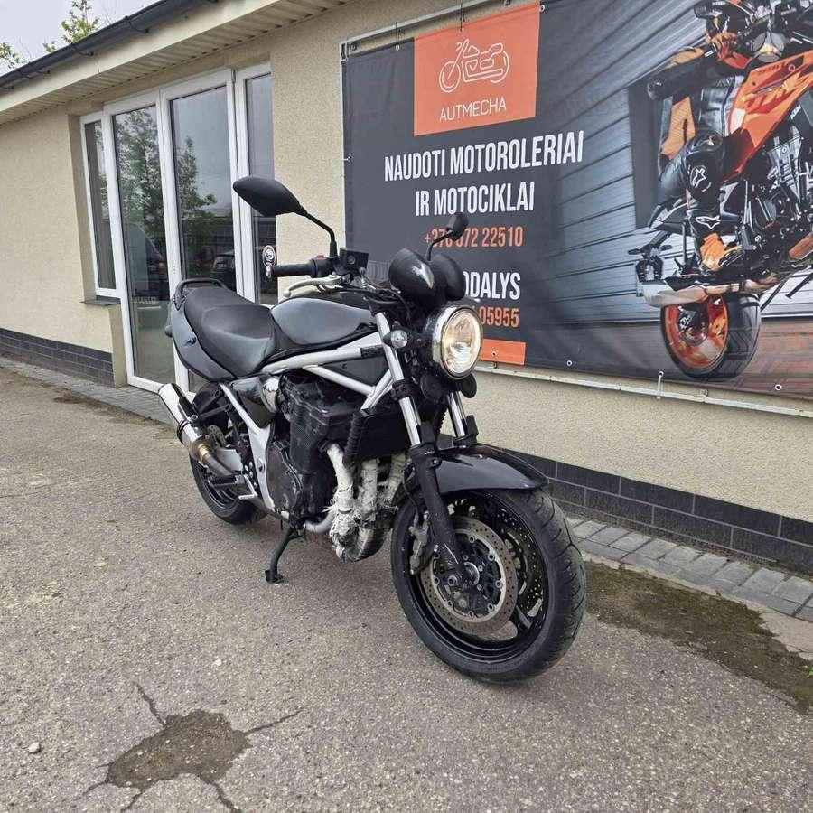 Black Suzuki GSF 2006 in Panevezys, with an engine capacity of 1.20 L and mileage of 58 thousand km for 2250 €, photo 1 on AUTOMOTO.COM.LV