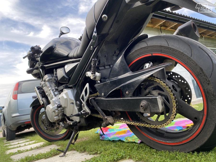 Black Suzuki GSF 2007 in Vilnius, with an engine capacity of 0.66 L and mileage of 66 thousand km for 1450 €, photo 3 on AUTOMOTO.COM.LV
