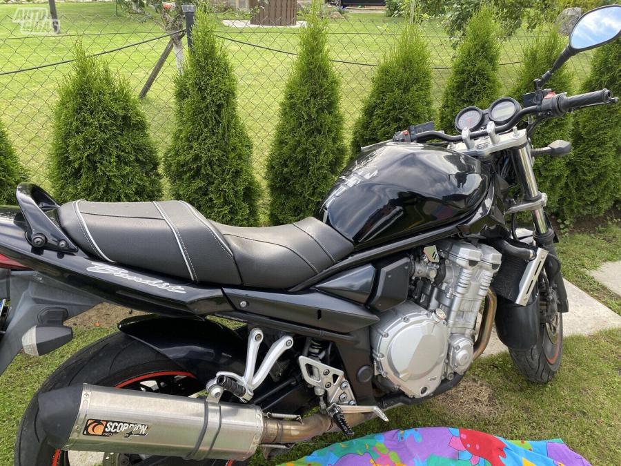 Black Suzuki GSF 2007 in Vilnius, with an engine capacity of 0.66 L and mileage of 66 thousand km for 1450 €, photo 4 on AUTOMOTO.COM.LV