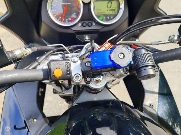 Black Suzuki GSF 2007 in Kaunas, with an engine capacity of 1.25 L and mileage of 107 thousand km for 3000 €, photo 9 on AUTOMOTO.COM.LV