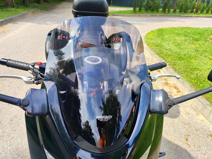 Black Suzuki GSF 2007 in Kaunas, with an engine capacity of 1.25 L and mileage of 107 thousand km for 3000 €, photo 16 on AUTOMOTO.COM.LV