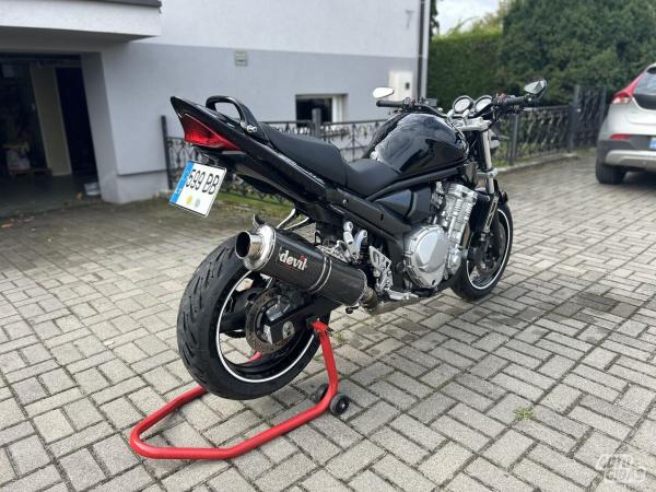 Melns Suzuki GSF 2007 Šauļi, ar dzinēja tilpumu 0.65 L un nobraukumu 42 tūkst. km par 2600 €, foto 4 vietnē AUTOMOTO.COM.LV