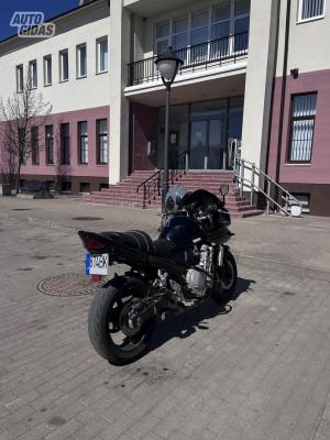 Black Suzuki GSF 2008 in Mazeikiai, with an engine capacity of 0.65 L and mileage of 56 thousand km for 2650 €, photo 4 on AUTOMOTO.COM.LV