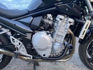 Black Suzuki GSF 2008 in Vilnius, with an engine capacity of 0.65 L and mileage of 37 thousand km for 2750 €, photo 8 on AUTOMOTO.COM.LV