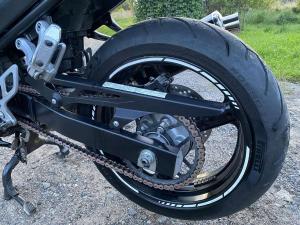 Black Suzuki GSF 2008 in Vilnius, with an engine capacity of 0.65 L and mileage of 37 thousand km for 2750 €, photo 13 on AUTOMOTO.COM.LV
