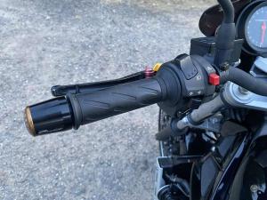Black Suzuki GSF 2008 in Vilnius, with an engine capacity of 0.65 L and mileage of 37 thousand km for 2750 €, photo 14 on AUTOMOTO.COM.LV