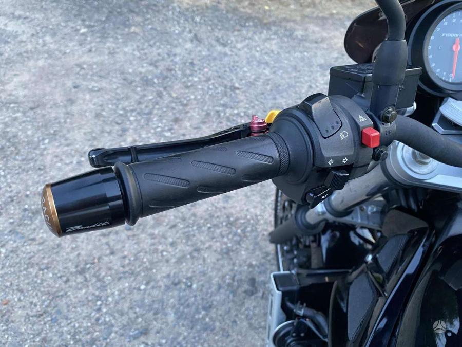 Black Suzuki GSF 2008 in Vilnius, with an engine capacity of 0.65 L and mileage of 37 thousand km for 2750 €, photo 14 on AUTOMOTO.COM.LV