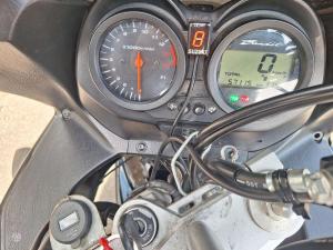 Melns Suzuki GSF 2009 Šauļi, ar dzinēja tilpumu 0.66 L un nobraukumu 57 tūkst. km par 2400 €, foto 12 vietnē AUTOMOTO.COM.LV