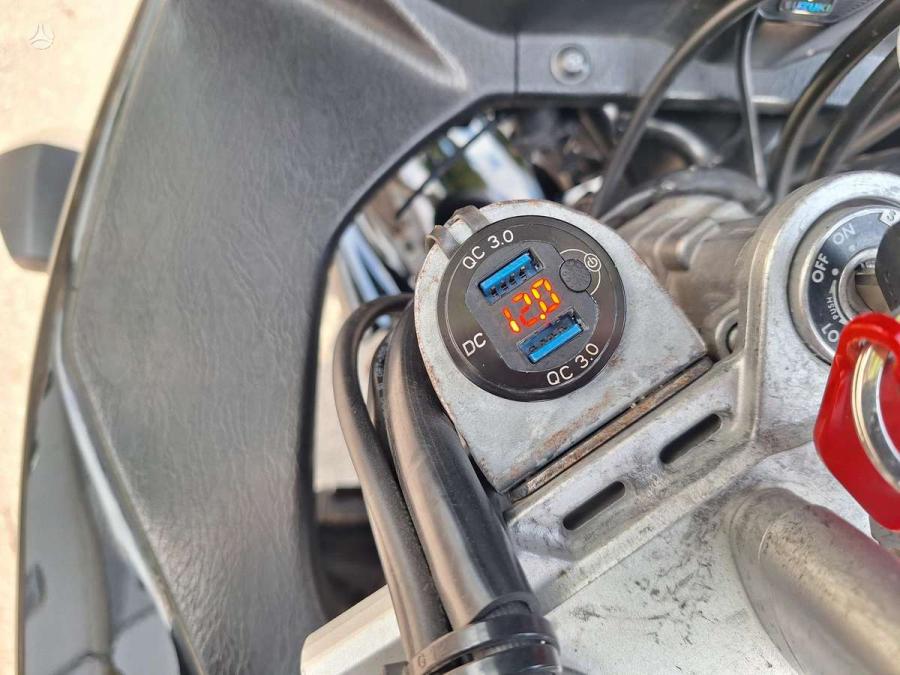 Melns Suzuki GSF 2009 Šauļi, ar dzinēja tilpumu 0.66 L un nobraukumu 57 tūkst. km par 2400 €, foto 13 vietnē AUTOMOTO.COM.LV