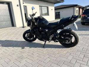 Black Suzuki GSF 2010 in Kaunas, with an engine capacity of 1.25 L and mileage of 71 thousand km for 2900 €, photo 6 on AUTOMOTO.COM.LV