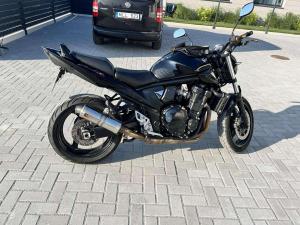 Black Suzuki GSF 2010 in Kaunas, with an engine capacity of 1.25 L and mileage of 71 thousand km for 2900 €, photo 7 on AUTOMOTO.COM.LV