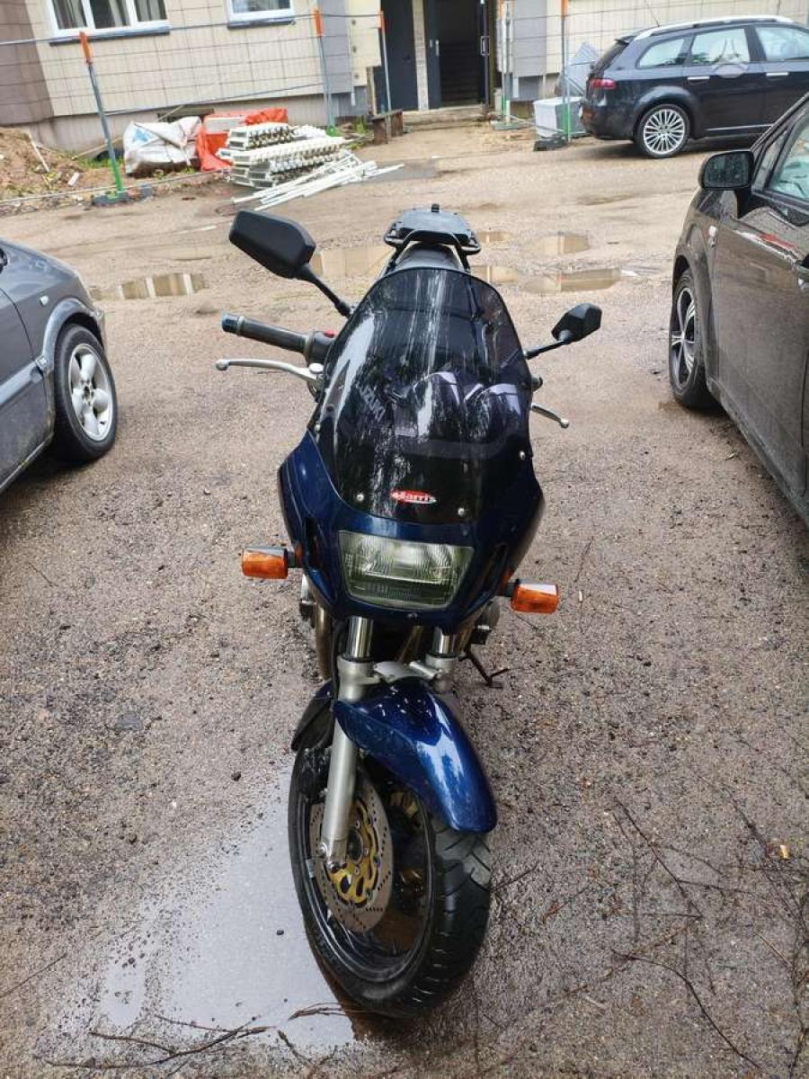 Zils Suzuki GSF 1999 Širvintos, ar dzinēja tilpumu 0.60 L un nobraukumu 22 tūkst. km par 1000 €, foto 10 vietnē AUTOMOTO.COM.LV