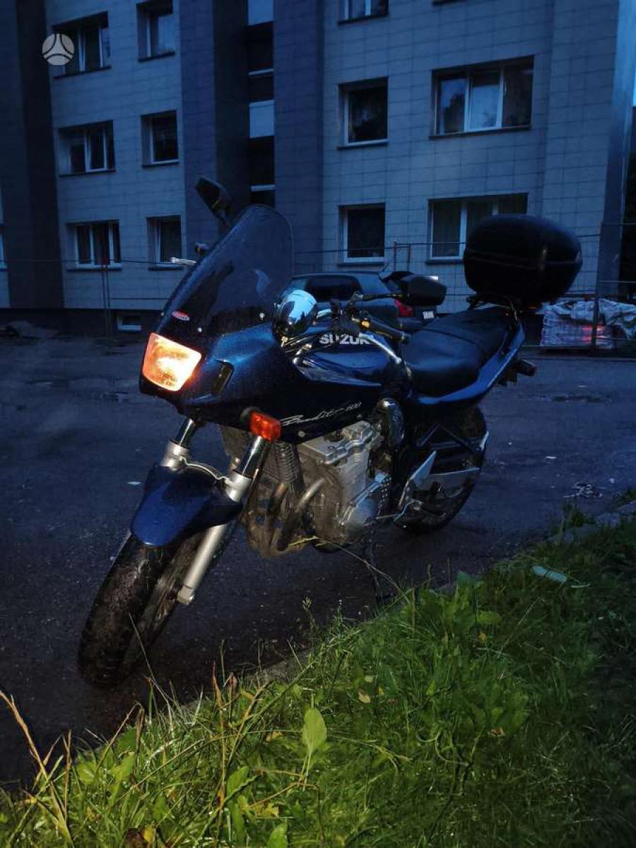 Zils Suzuki GSF 1999 Širvintos, ar dzinēja tilpumu 0.60 L un nobraukumu 22 tūkst. km par 1000 €, foto 16 vietnē AUTOMOTO.COM.LV