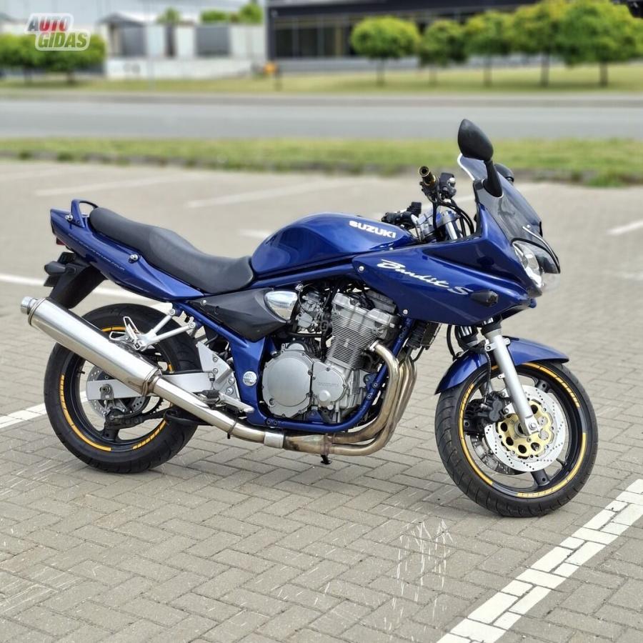 Blue Suzuki GSF 2000 in Panevezys, with an engine capacity of 0.60 L and mileage of 35 thousand km for 1800 €, photo 5 on AUTOMOTO.COM.LV