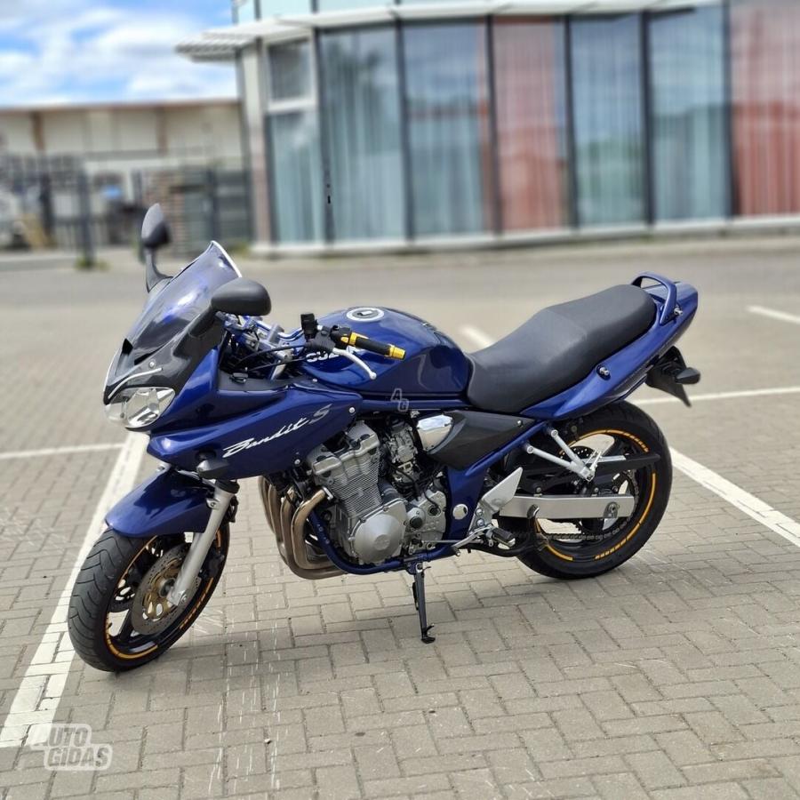 Blue Suzuki GSF 2000 in Panevezys, with an engine capacity of 0.60 L and mileage of 35 thousand km for 1800 €, photo 6 on AUTOMOTO.COM.LV