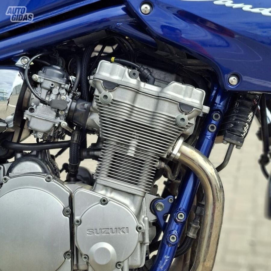 Blue Suzuki GSF 2000 in Panevezys, with an engine capacity of 0.60 L and mileage of 35 thousand km for 1800 €, photo 11 on AUTOMOTO.COM.LV
