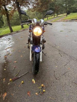 Blue Suzuki GSF 2000 in Taurage, with an engine capacity of 0.60 L and mileage of 36 thousand km for 1000 €, photo 6 on AUTOMOTO.COM.LV