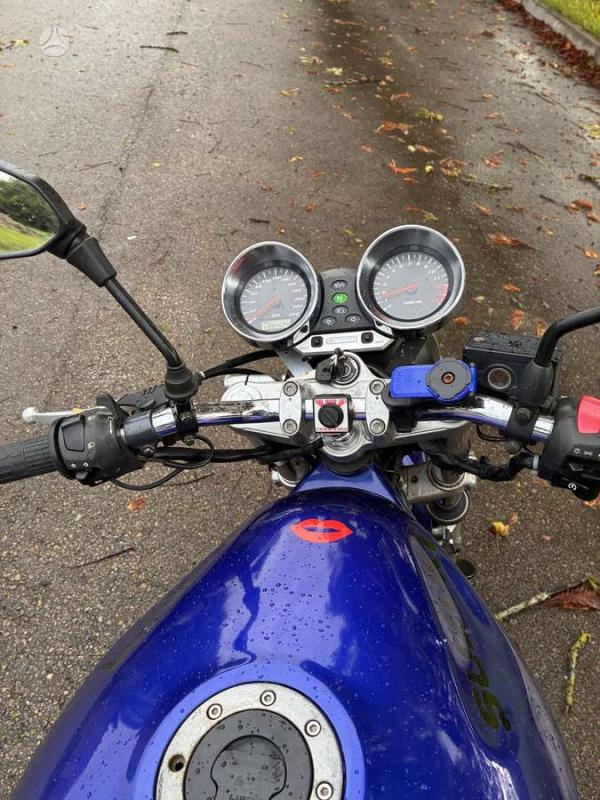 Blue Suzuki GSF 2000 in Taurage, with an engine capacity of 0.60 L and mileage of 36 thousand km for 1000 €, photo 8 on AUTOMOTO.COM.LV