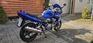 Zils Suzuki GSF 2001 Telšiai, ar dzinēja tilpumu 0.60 L un nobraukumu 46 tūkst. km par 1650 €, foto 4 vietnē AUTOMOTO.COM.LV