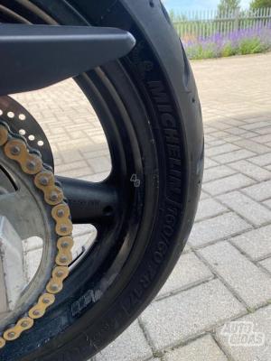 Zils Suzuki GSF 2001 Jonava, ar dzinēja tilpumu 0.60 L un nobraukumu 0 tūkst. km par 2000 €, foto 7 vietnē AUTOMOTO.COM.LV