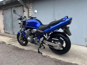 Blue Suzuki GSF 2001 in Birstonas, with an engine capacity of 0.60 L and mileage of 34 thousand km for 1999 €, photo 7 on AUTOMOTO.COM.LV