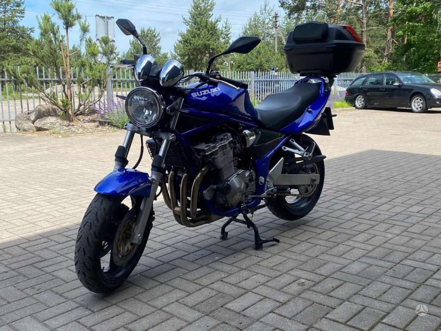 Zils Suzuki GSF 2001 Jonava, ar dzinēja tilpumu 0.60 L un nobraukumu 19 tūkst. km par 2000 €, foto 3 vietnē AUTOMOTO.COM.LV