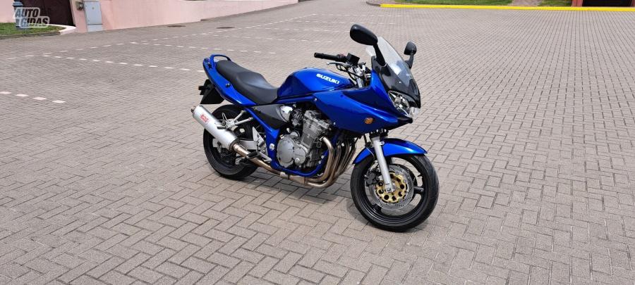 Zils Suzuki GSF 2001 Druskininkai, ar dzinēja tilpumu 0.60 L un nobraukumu 65 tūkst. km par 1250 €, foto 1 vietnē AUTOMOTO.COM.LV