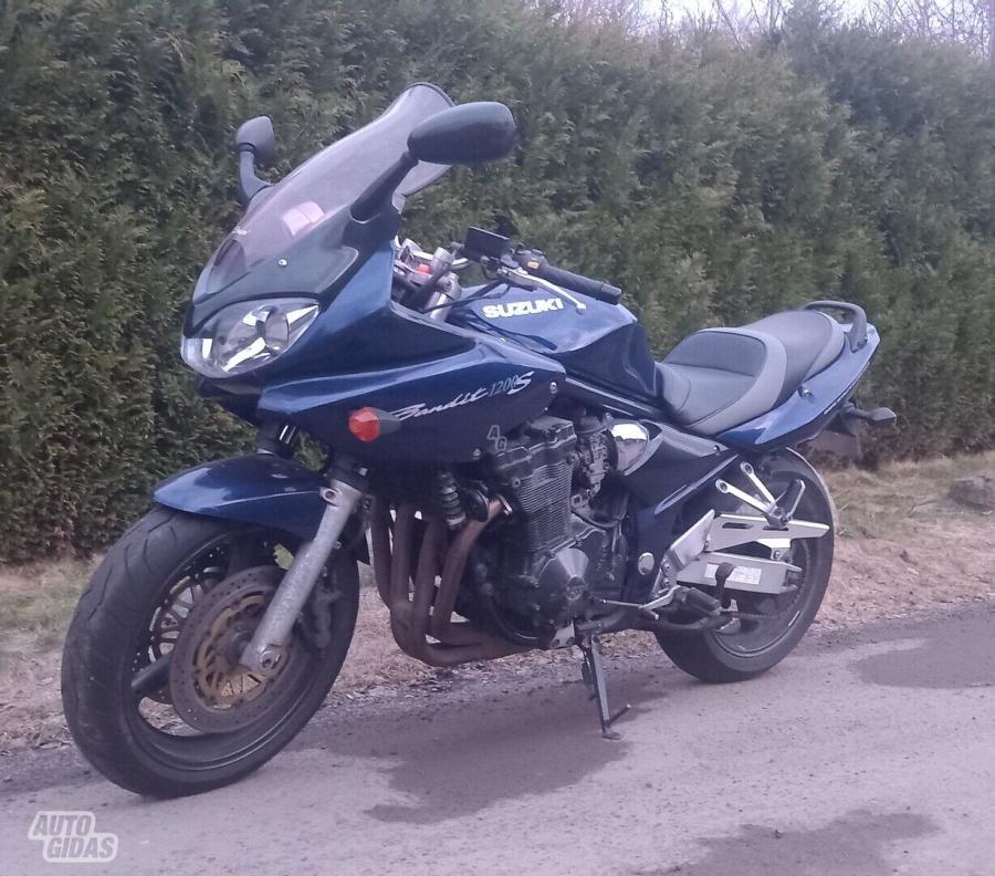 Zils Suzuki GSF 2002 Viļņa, ar dzinēja tilpumu 1.20 L un nobraukumu 77 tūkst. km par 2350 €, foto 2 vietnē AUTOMOTO.COM.LV