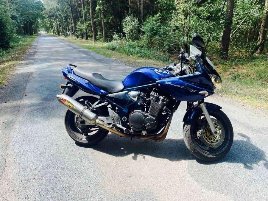 Blue Suzuki GSF 2002 in Vilnius, with an engine capacity of 1.20 L and mileage of 52 thousand km for 1690 €, photo 4 on AUTOMOTO.COM.LV