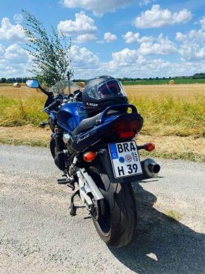 Blue Suzuki GSF 2002 in Vilnius, with an engine capacity of 1.20 L and mileage of 52 thousand km for 1690 €, photo 8 on AUTOMOTO.COM.LV