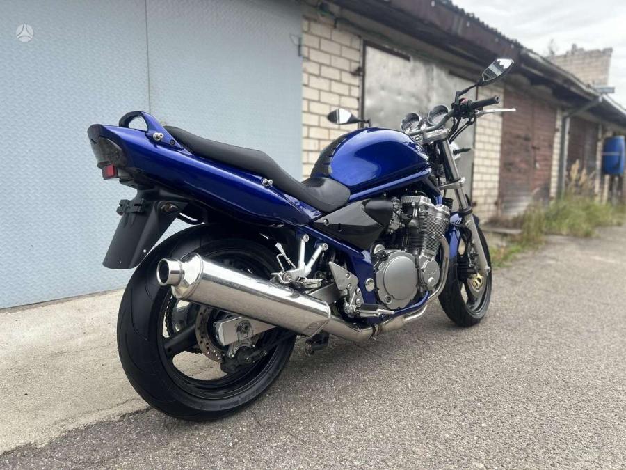 Blue Suzuki GSF 2003 in Birstonas, with an engine capacity of 0.60 L and mileage of 35 thousand km for 1799 €, photo 6 on AUTOMOTO.COM.LV