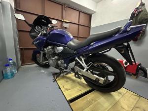 Zils Suzuki GSF 2003 Kauņa, ar dzinēja tilpumu 0.60 L un nobraukumu 35 tūkst. km par 1400 €, foto 4 vietnē AUTOMOTO.COM.LV