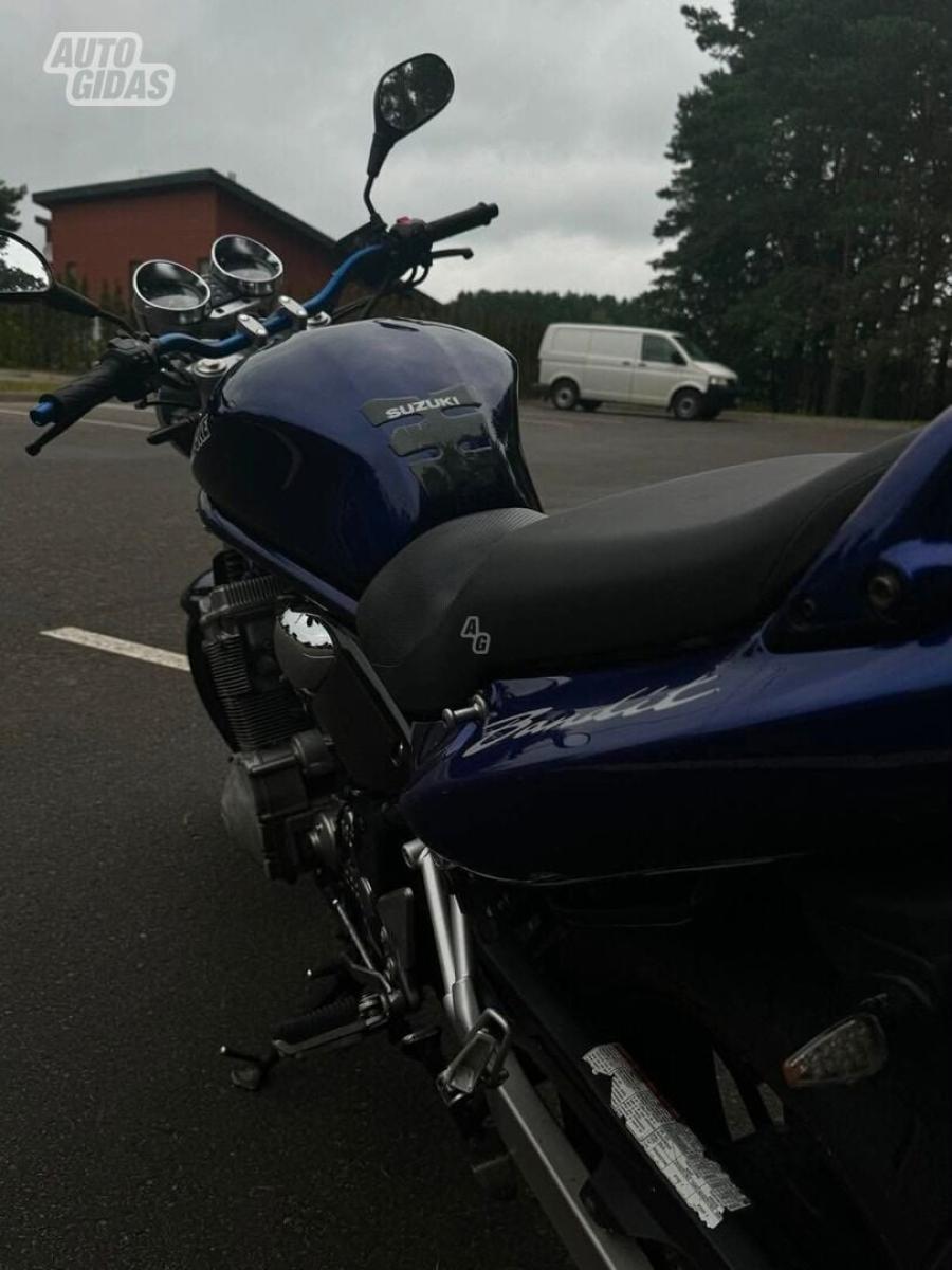 Zils Suzuki GSF 2003 Alīta, ar dzinēja tilpumu 0.00 L un nobraukumu 0 tūkst. km par 1850 €, foto 3 vietnē AUTOMOTO.COM.LV