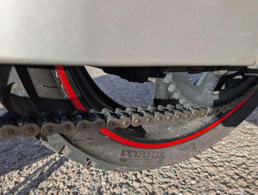 Zils Suzuki GSF 2003 Kauņa, ar dzinēja tilpumu 0.60 L un nobraukumu 56 tūkst. km par 1300 €, foto 5 vietnē AUTOMOTO.COM.LV