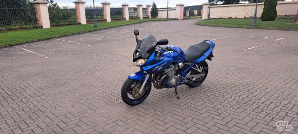 Blue Suzuki GSF 2004 in Druskininkai, with an engine capacity of 0.60 L and mileage of 48 thousand km for 1600 €, photo 2 on AUTOMOTO.COM.LV
