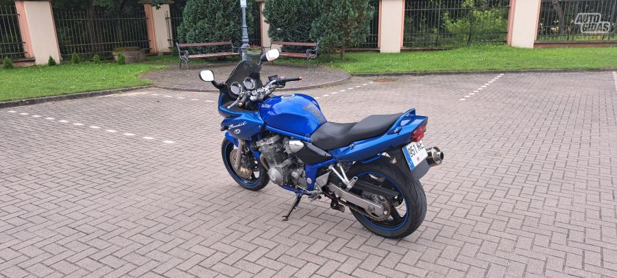 Blue Suzuki GSF 2004 in Druskininkai, with an engine capacity of 0.60 L and mileage of 48 thousand km for 1600 €, photo 8 on AUTOMOTO.COM.LV